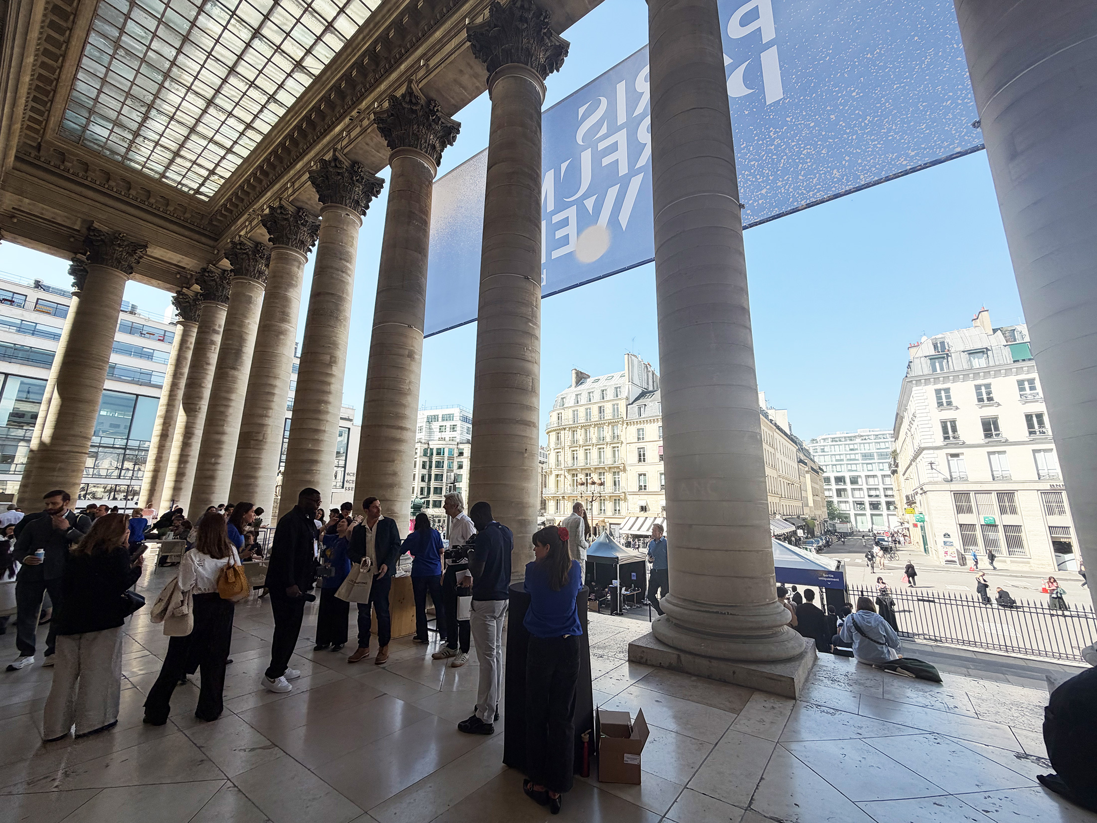 PARIS PERFUME WEEK – Reaching a New Level ~ Art Books Events