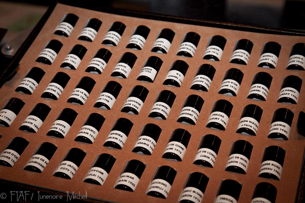 Perfumes as Time Machine ~ Art Books Events