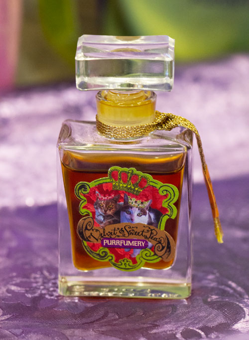 Velvet & Sweet Pea’s Purrfumery at The Fragrance Salon ~ Natural Perfumes
