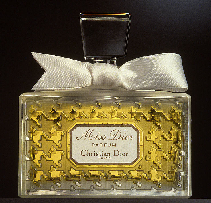 Miss Dior - Die Dekodierung einer Flasche Liebe ~ Vintages