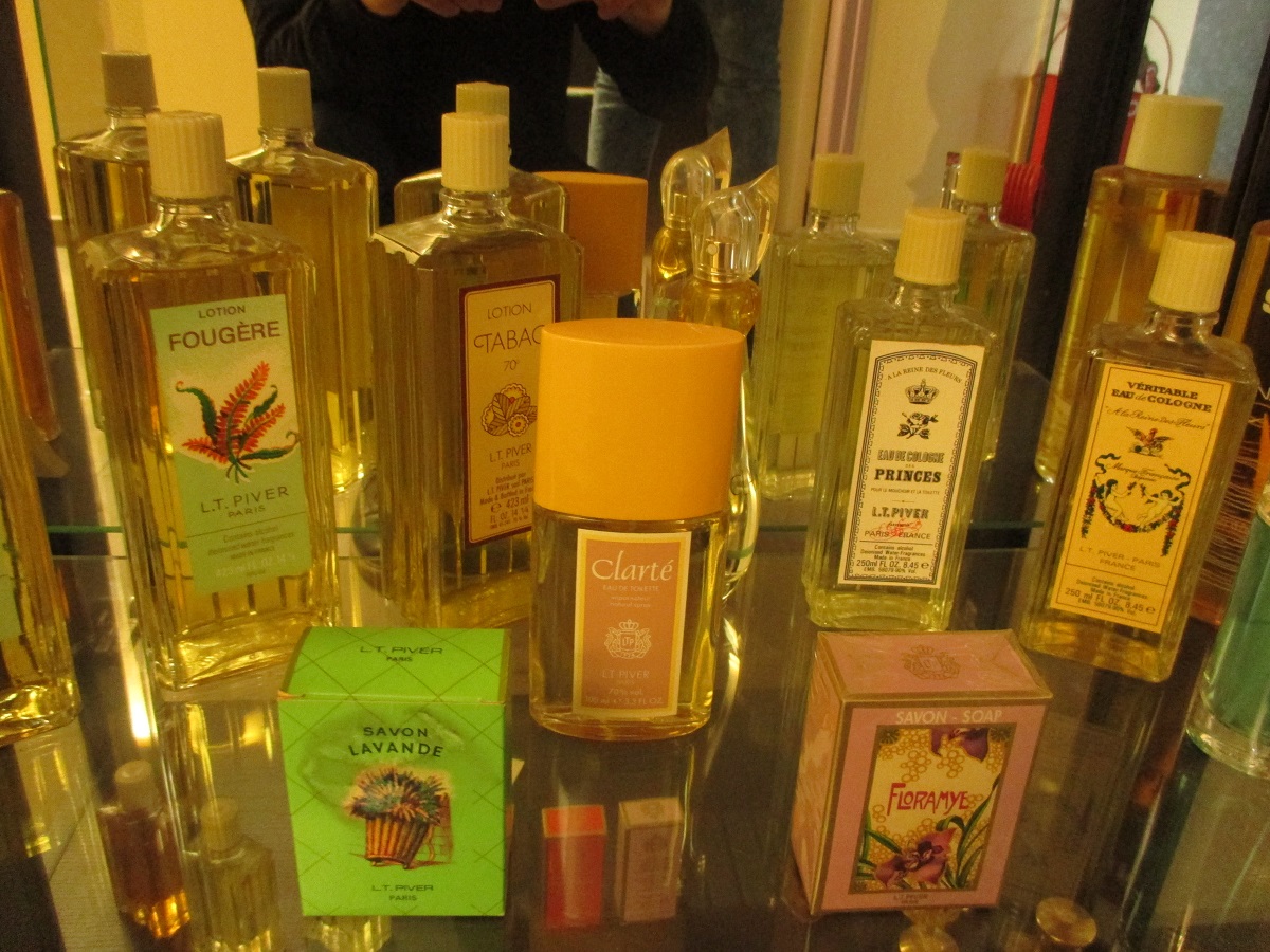 Exclusive Visit to the L.T. Piver Factory in Chartres ~ Columns