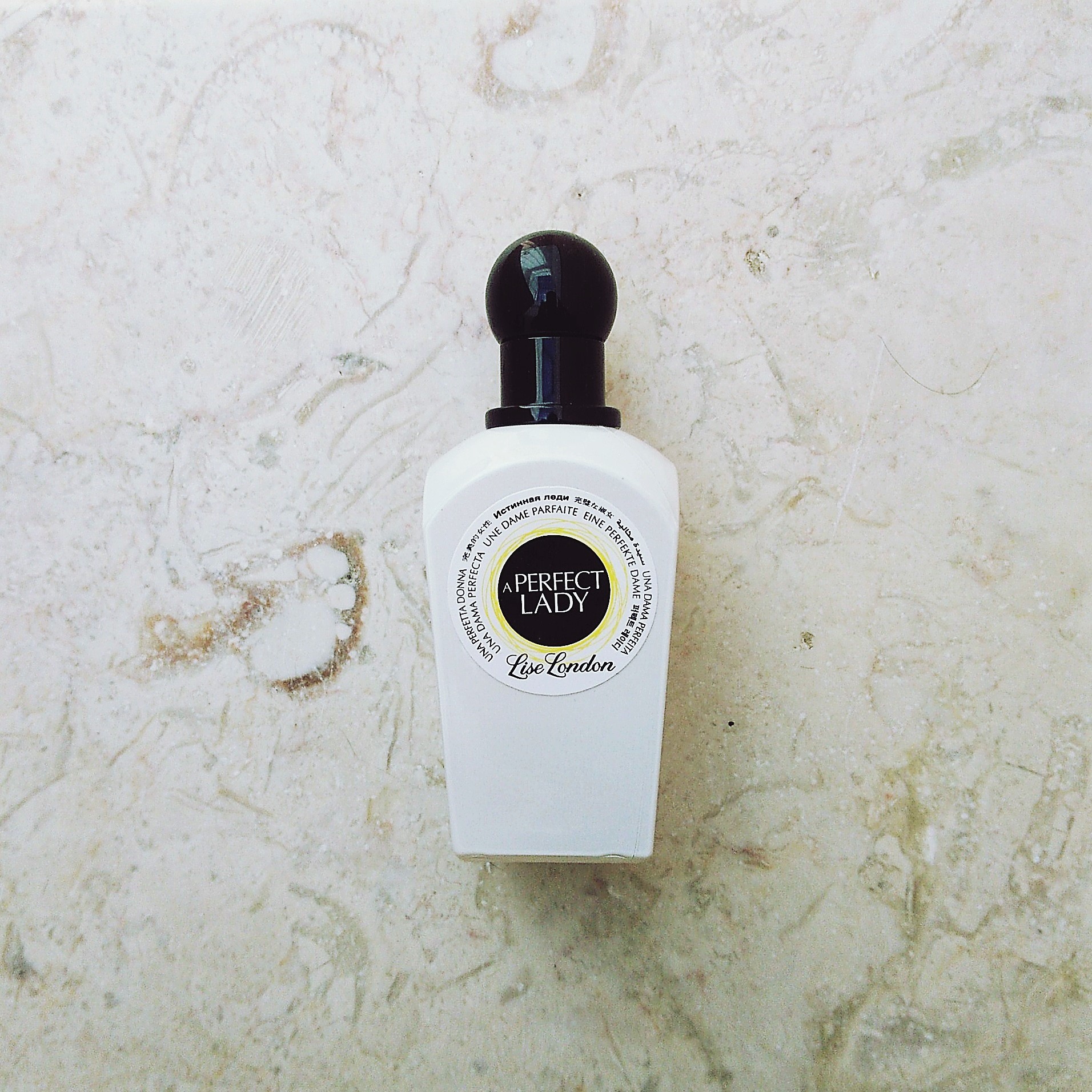 Not Too Perfect: A Perfect Lady and A Perfect Woman ~ Fragrance Reviews