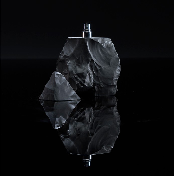 Neandertal 2018: Two new perfumes ~ Fragrance News