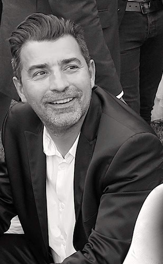 Glenn Bracke and the Scent of Art ~ Niche Perfumery