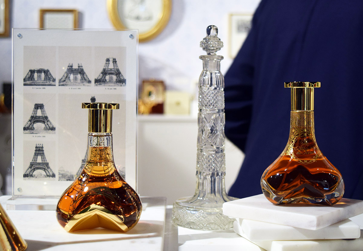 ESXENCE 2019: Early Impressions and New Releases ~ Art Books Events