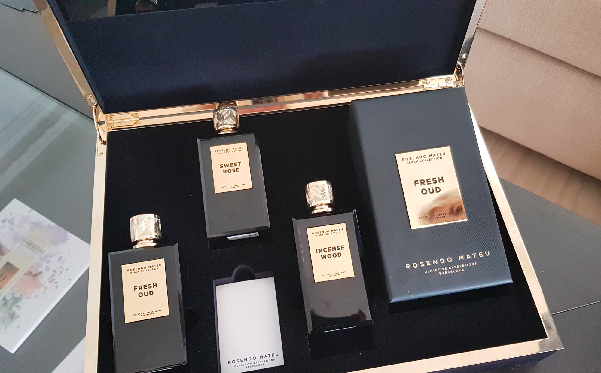 Rosendo Mateu Olfactive Expressions Black Collection: Sweet Rose ...