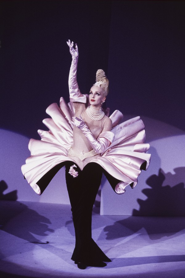 Between Celestial Beings, Exoskeletons and Aliens: Mugler Taught Us To ...