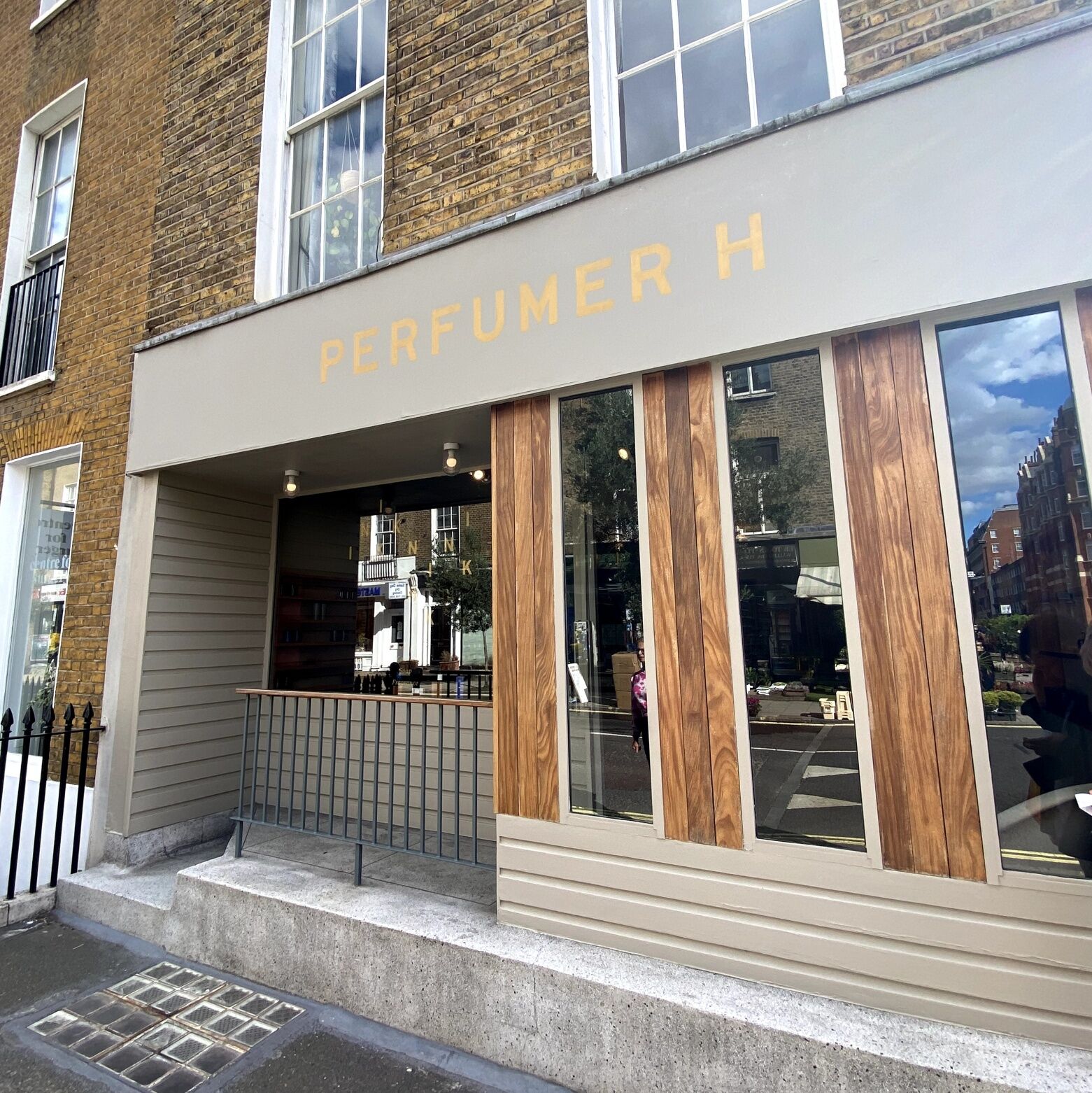 Where To Shop For Fragrances In London ~ Now in Stores