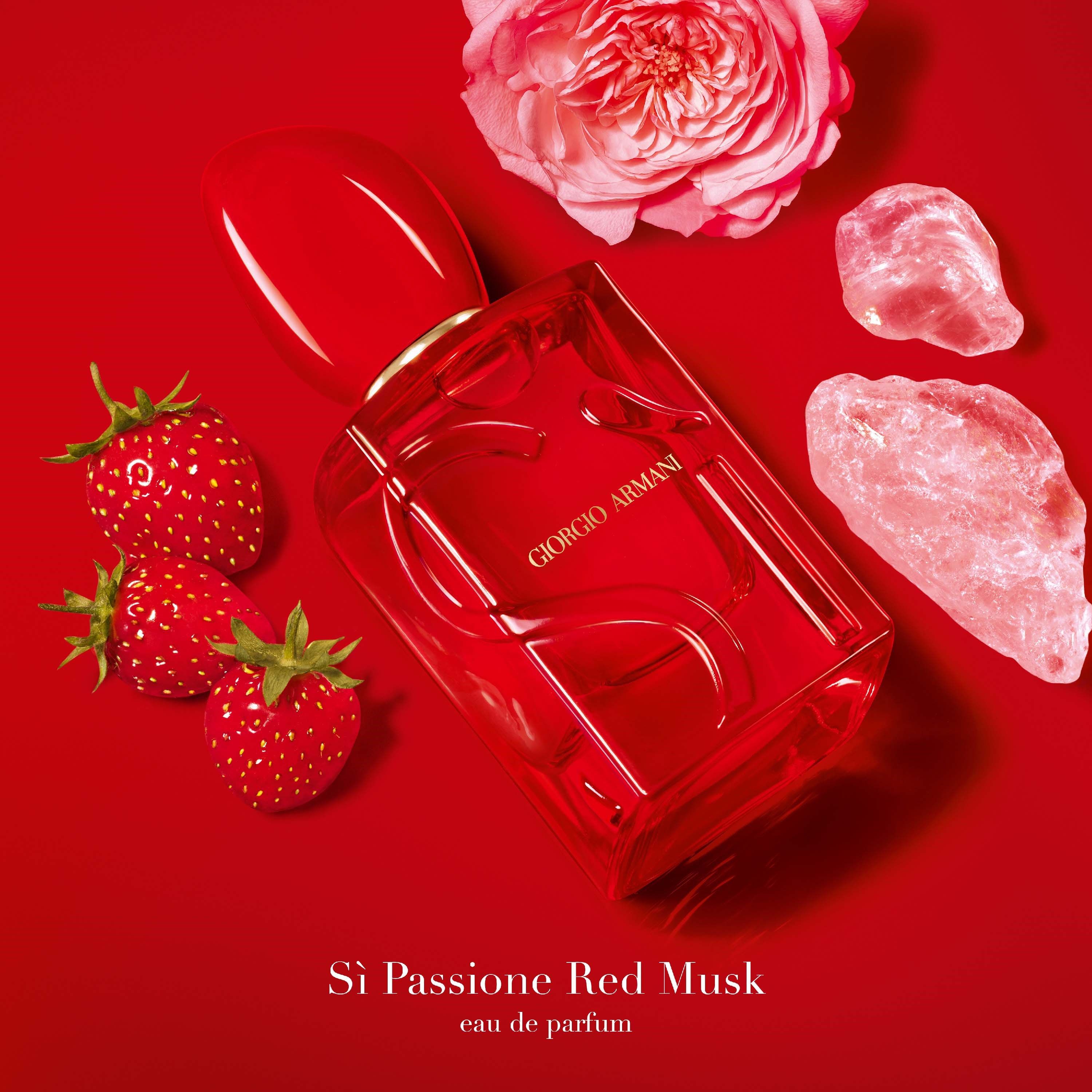 Giorgio Armani Sì Passione Red Musk: Бортогон дахь Инээмсэглэл ...