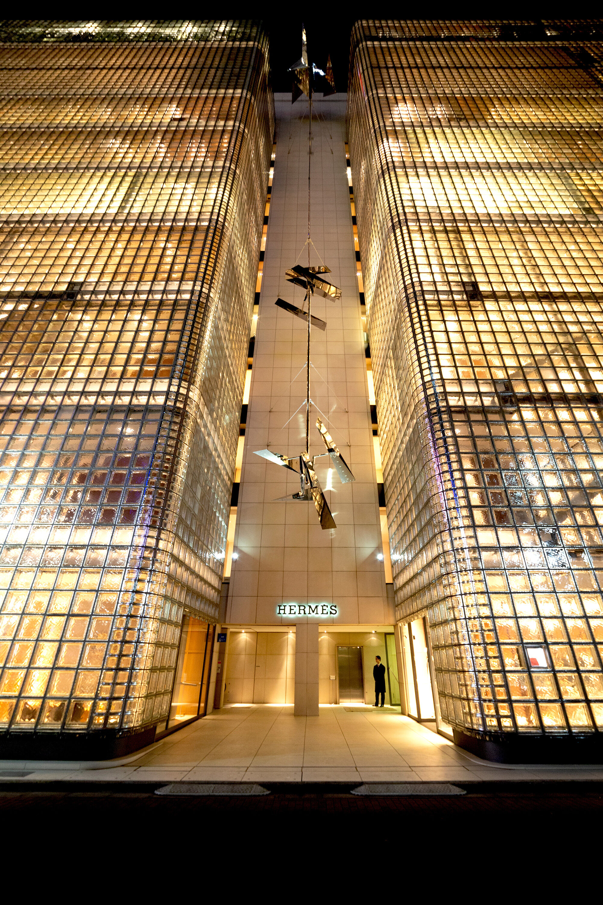 Eau de Ginza by Hermès — A Floral Haiku ~ Fragrance Reviews