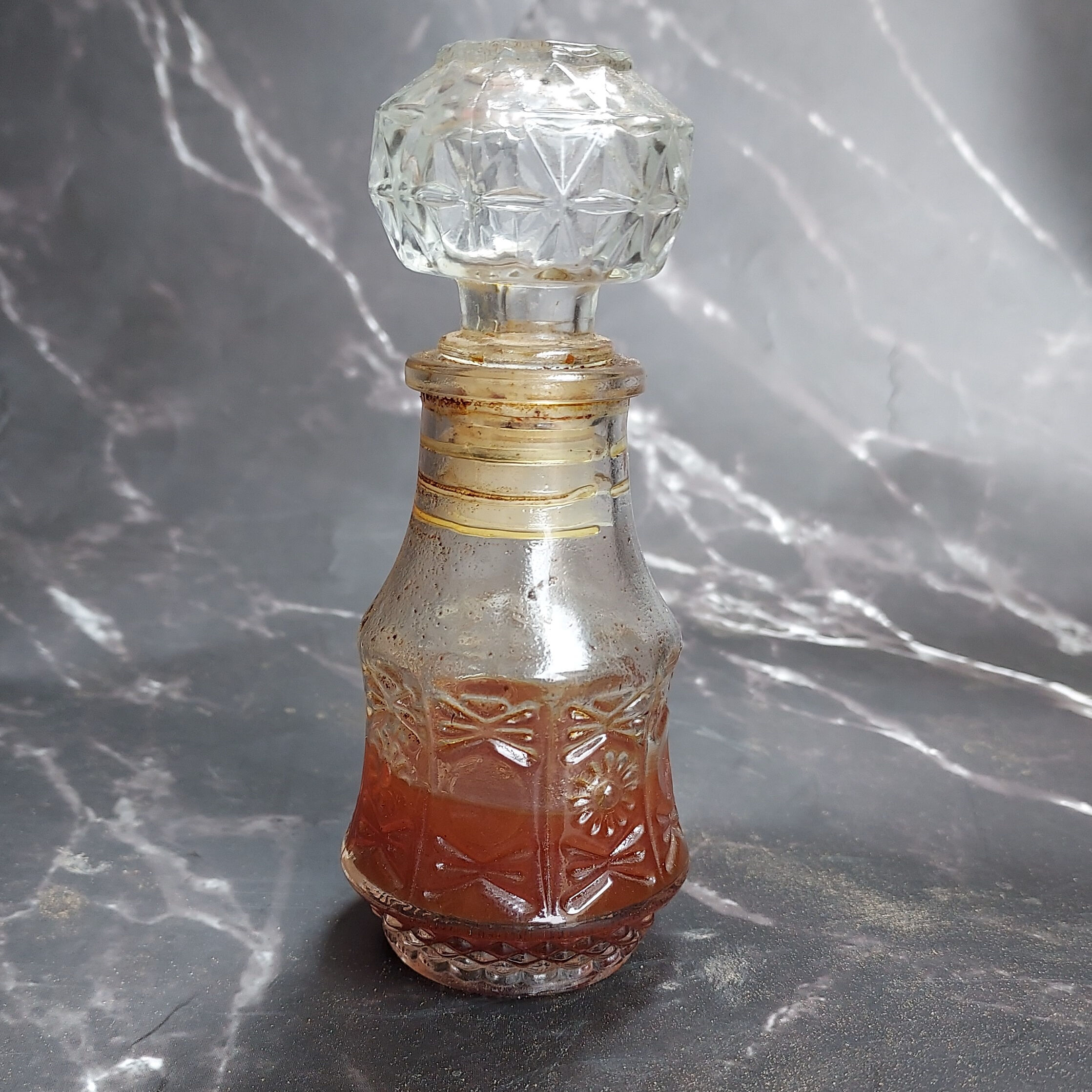 Mugler's Alien Essence Absolue - A Discontinued Gem ~ Fragrance Reviews