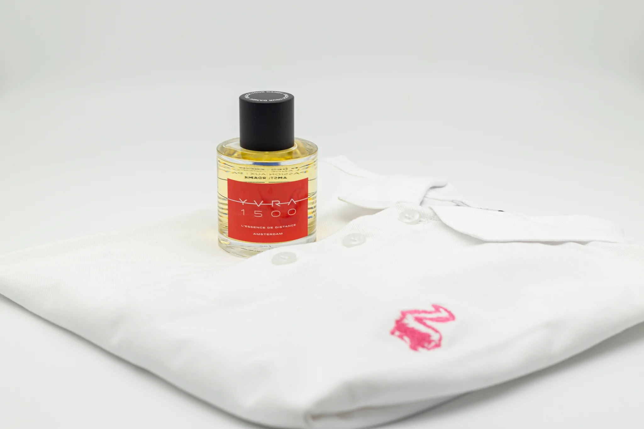 1500 L'Essence de Distance YVRA – Visiting Pennywise... ~ Fragrance Reviews