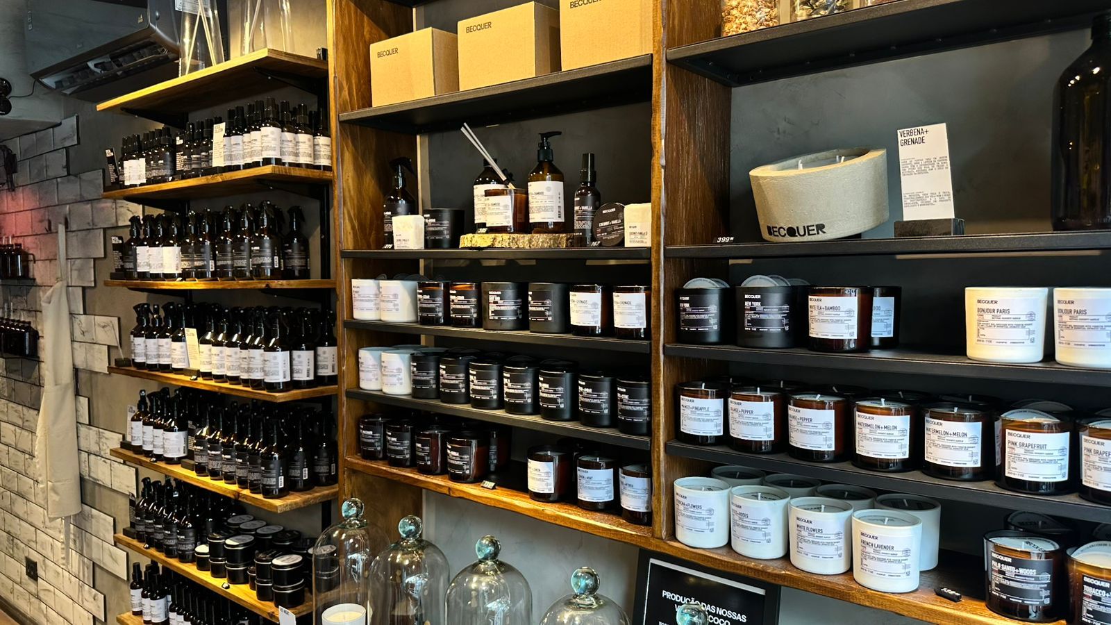 Perfumaria Becquer, uma alternativa aconchegante e descolada. ~ Novas ...