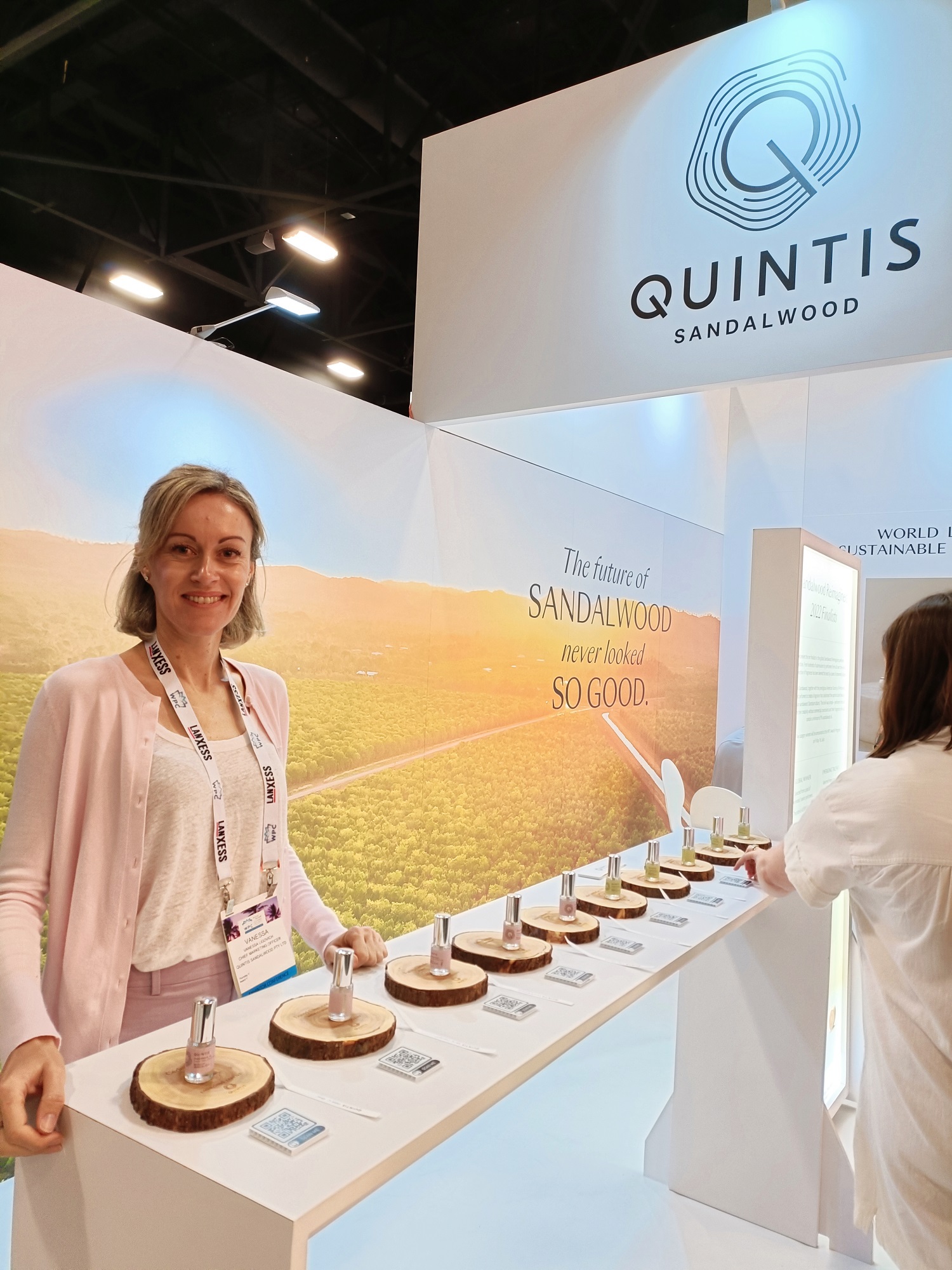 Quintis: ولادة خشب الصندل من جديد في معرض WPC ~ مقالات