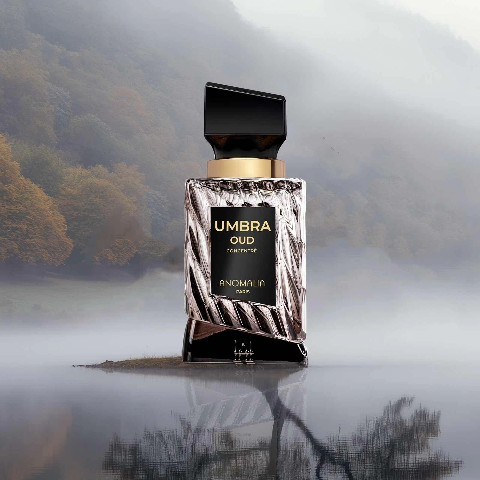 Umbra Oud Anomalia: Ren och uppfriskande ~ Doftrecensioner