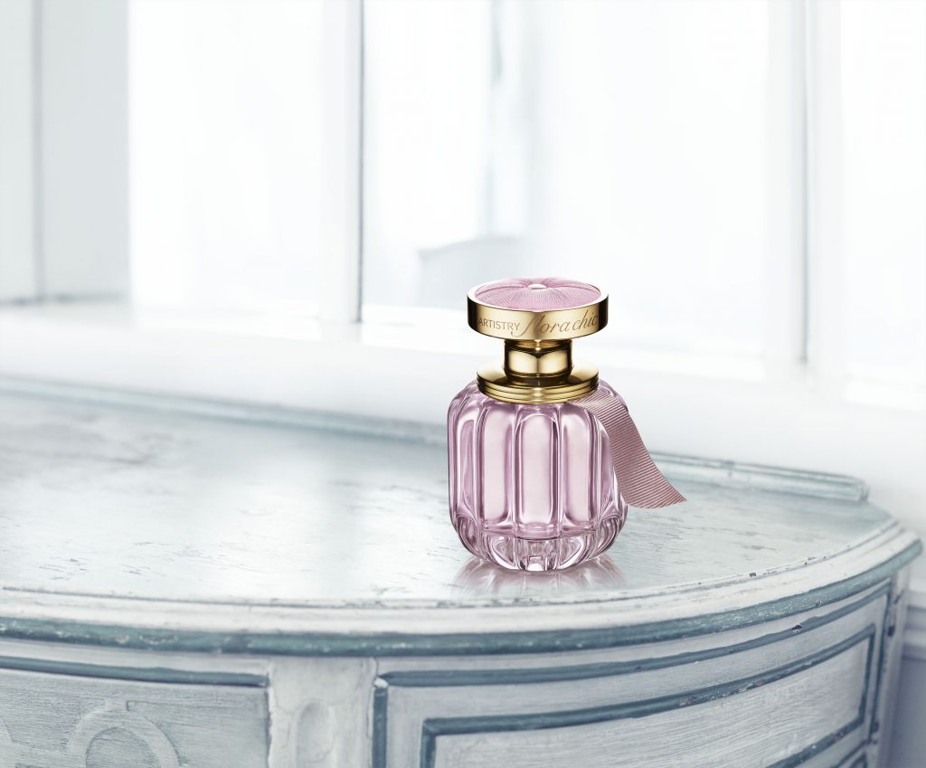 Flora Chic Artistry perfume - a new fragrance for women 2016