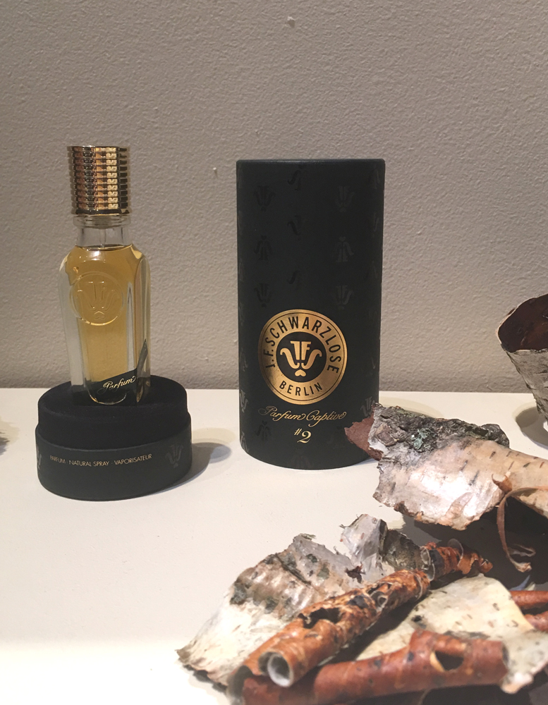 Parfum Captive #2 J.F. Schwarzlose Berlin perfume - una nuevo fragancia ...