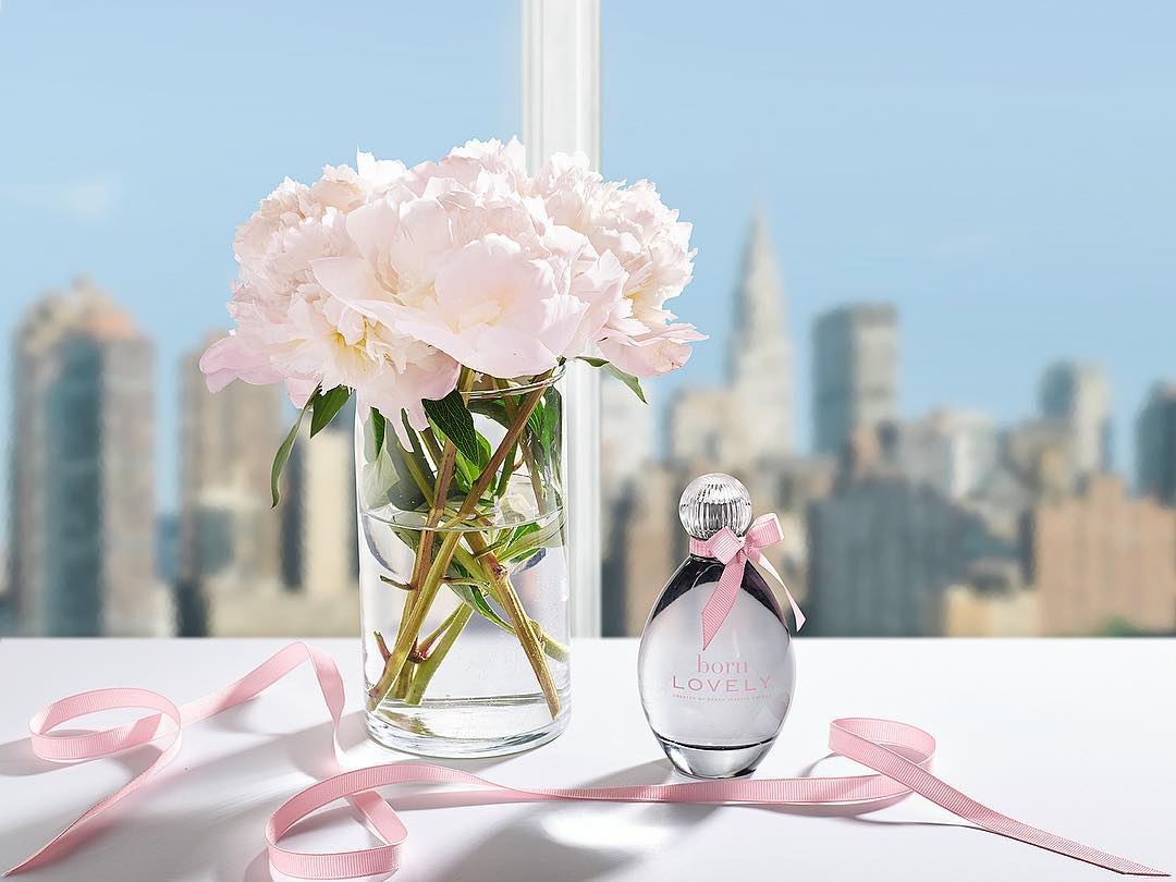 Born Lovely Sarah Jessica Parker perfume - a new fragrance for women 2018 Born Lovely Sarah Jessica Parker perfume - a new fragrance for women 2018