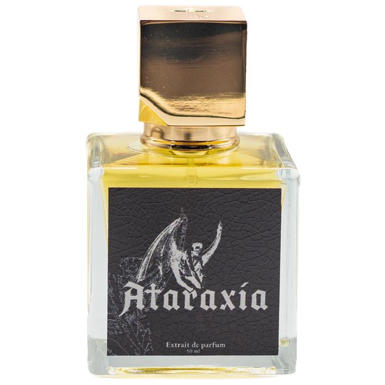 Blood perfume ingredient, Blood fragrance and essential oils