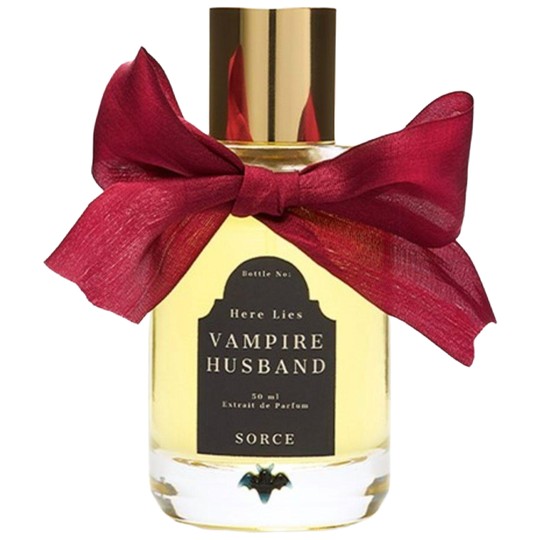 Blood perfume ingredient, Blood fragrance and essential oils