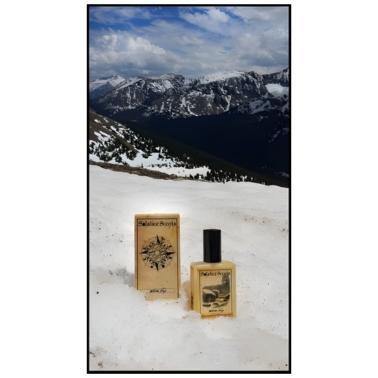 Snow perfume ingredient, Snow fragrance and essential oils
