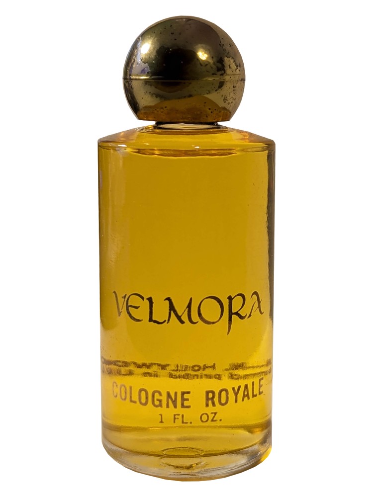 Velmora Studio Girl perfume - a fragrance for women