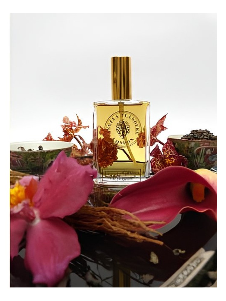 Earl Grey Angela Flanders perfume - a fragrance for women and men 1994