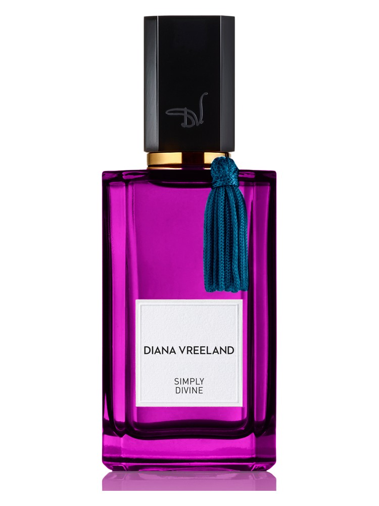 Simply Divine Diana Vreeland perfume - a fragrance for women 2014