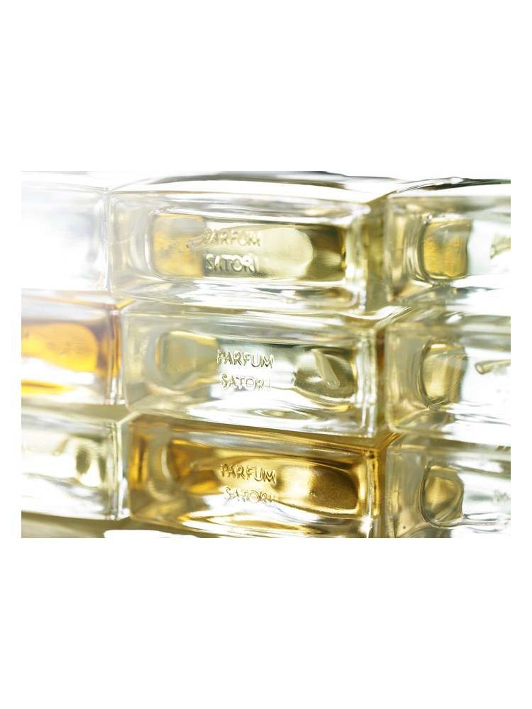 Murasaki no Ue (Lady Murasaki) Parfum Satori perfume - a fragrance for ...