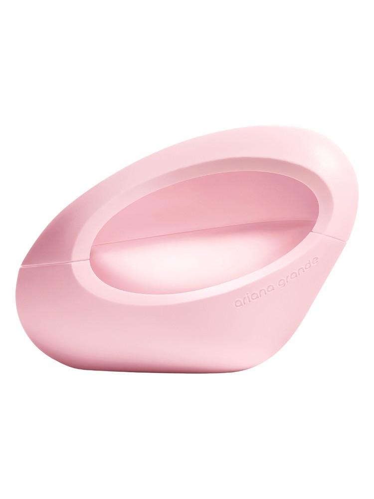 Mod Blush Ariana Grande perfume - a fragrance for women 2022