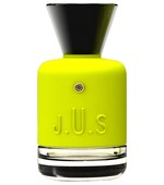 Parfumeur Senior Alexandra Carlin