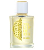 Parfumeur Senior Alexandra Carlin