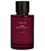 Senior Perfumer Isaac Sinclair