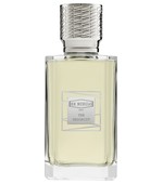 Akigalawood perfume ingredient, Akigalawood fragrance and essential oils
