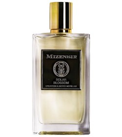 Hedione perfume ingredient, Hedione fragrance and essential oils