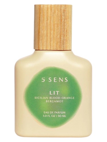 5 Sens perfumes: Emotion in a bottle - Scentbird Blog