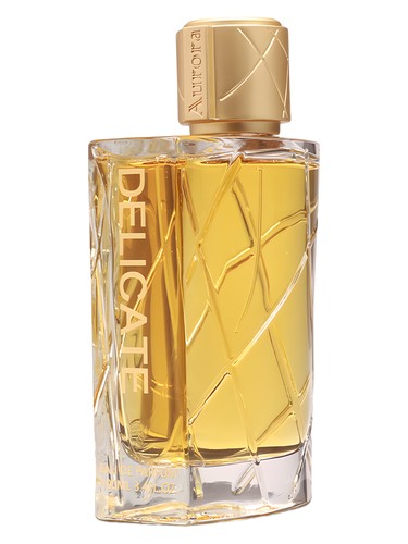 Delicate Aurora Scents perfume - a fragrance for women