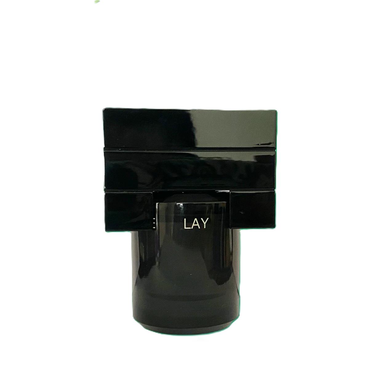 Lay 芳草留痕 DOCUMENTS 闻献 בושם - הינו ניחוח לנשים וגברים