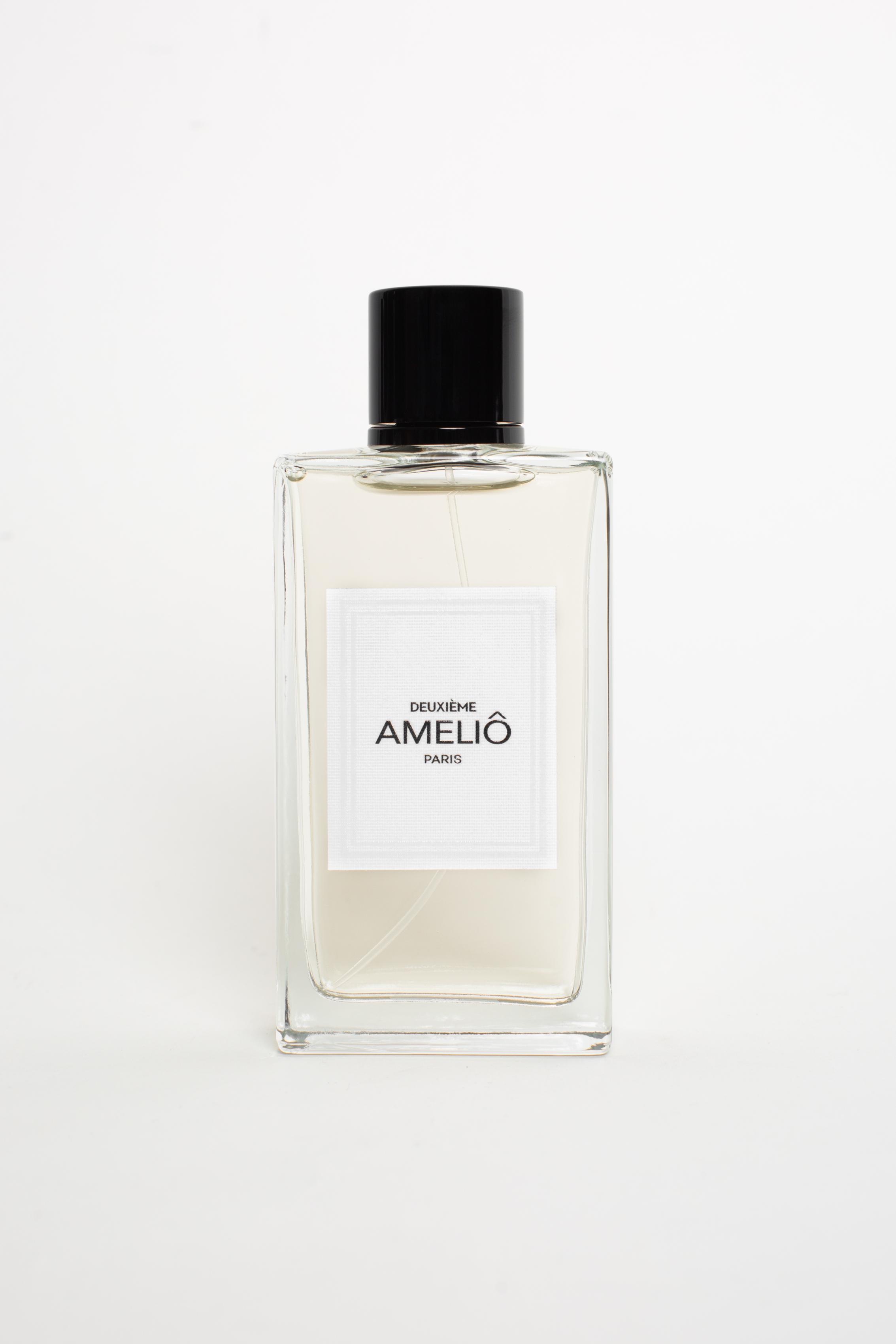 DEUXIEME Amelio - una novità fragranza unisex 2025