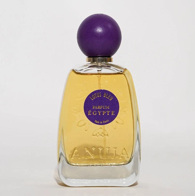 Lotus Bleu Anuja parfum - un nouveau parfum pour homme et femme 2025