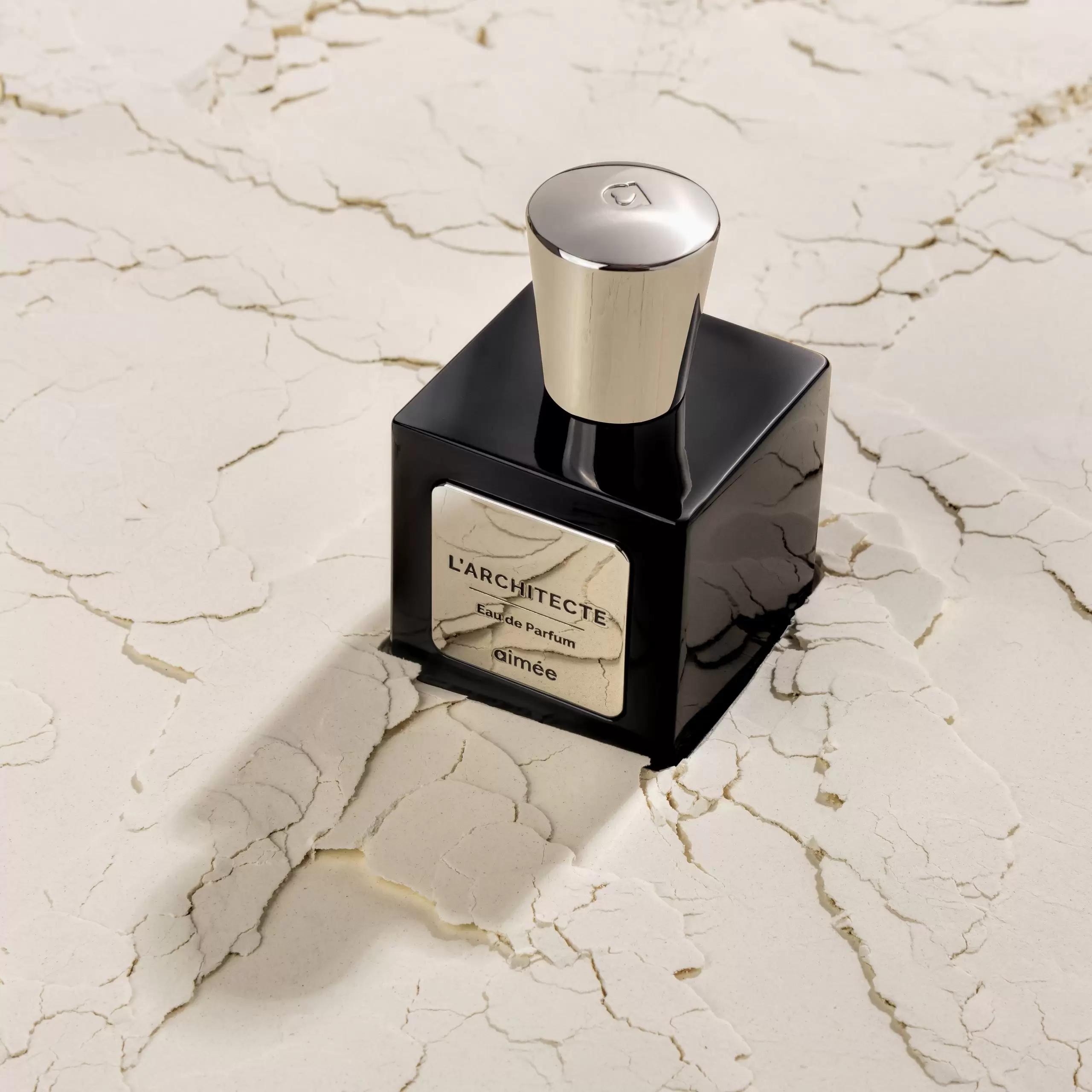 L’Architecte Aimée בושם - הינו ניחוח לנשים וגברים