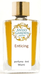 Enticing Anya's Garden parfum - un parfum pour homme et femme 2015