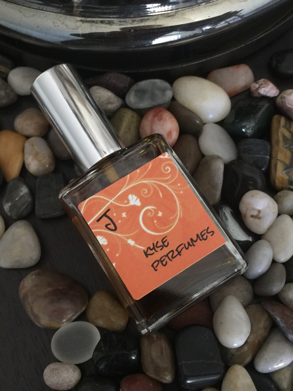 J Kyse Perfumes сүрчиг - a сүрчиг эрэгтэй эмэгтэй 2016