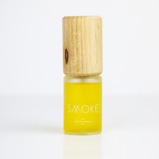Smoke Smoke perfume - a fragrância Compartilhável 2013