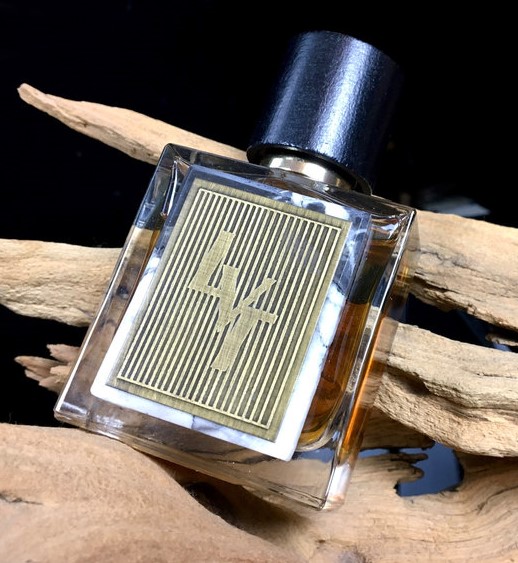 Le Nomade Levent fragancia - una fragancia para Hombres y Mujeres