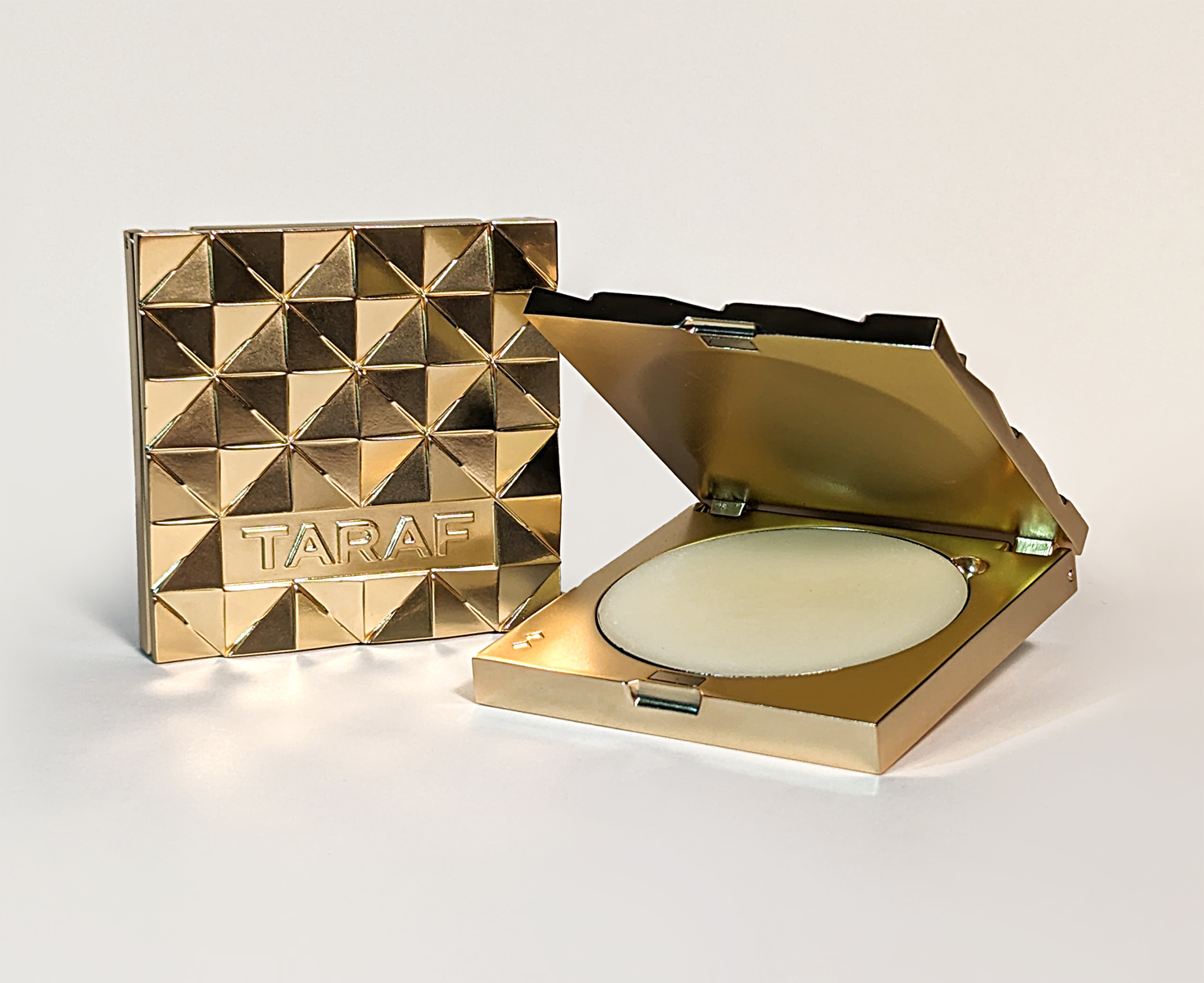 Enchant Taraf perfume - a new fragrance for women and men 2023