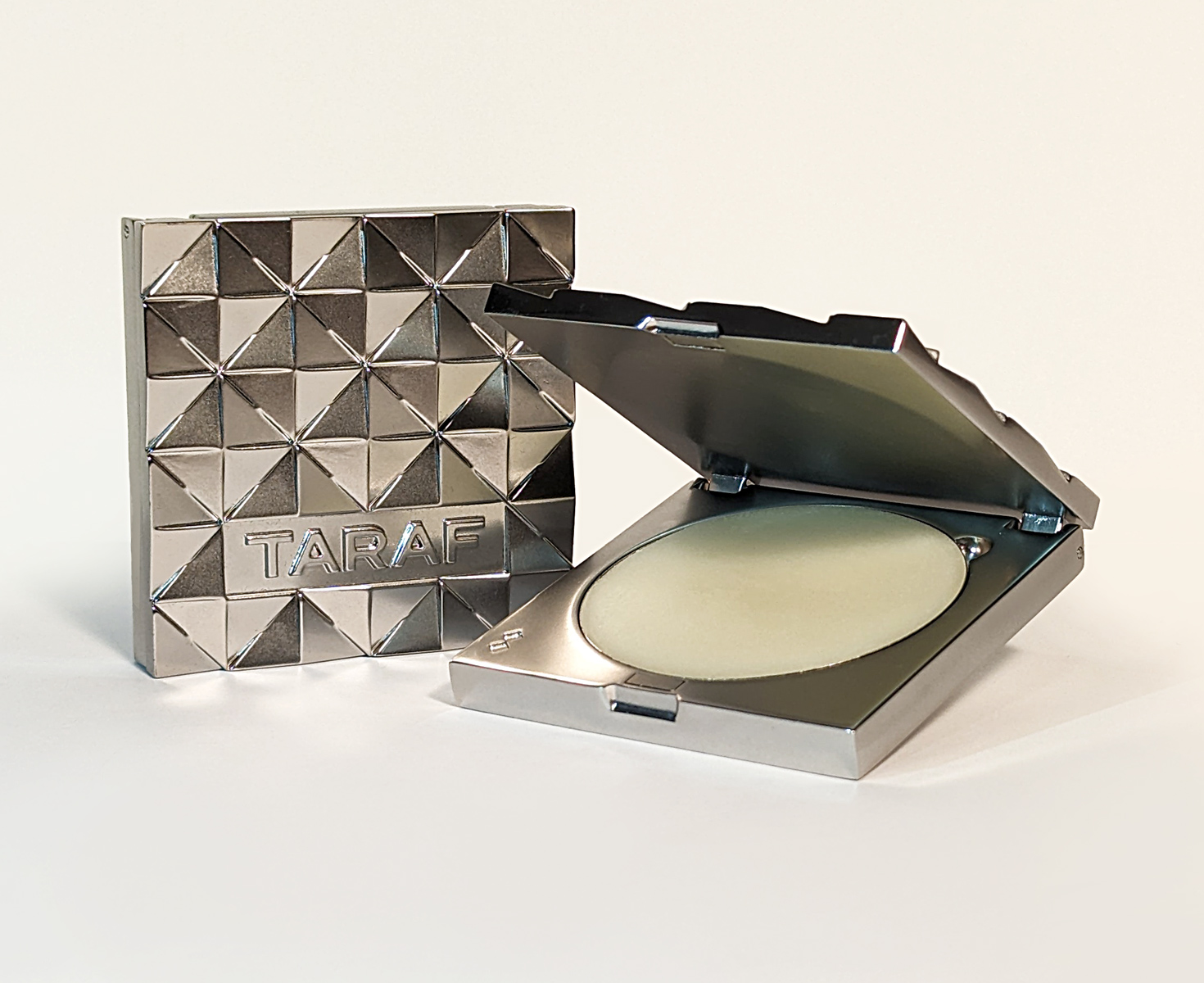 Evoke Taraf perfume - a fragrance for women and men 2023