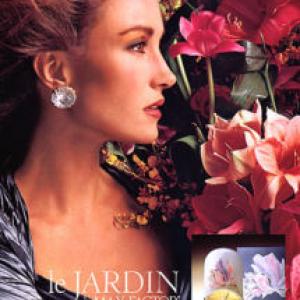 Le Jardin Max Factor perfume - a fragrance for women 1982