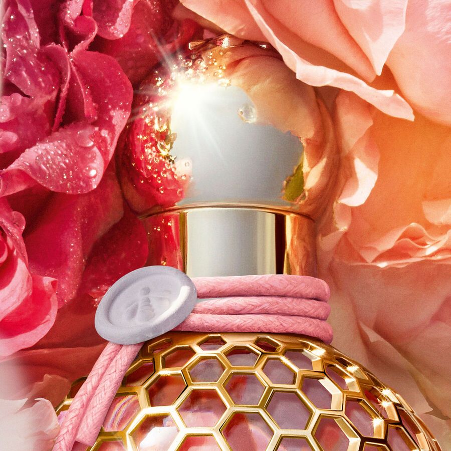 Rosa Rossa Harvest Guerlain perfume - a fragrance for women and men 2023