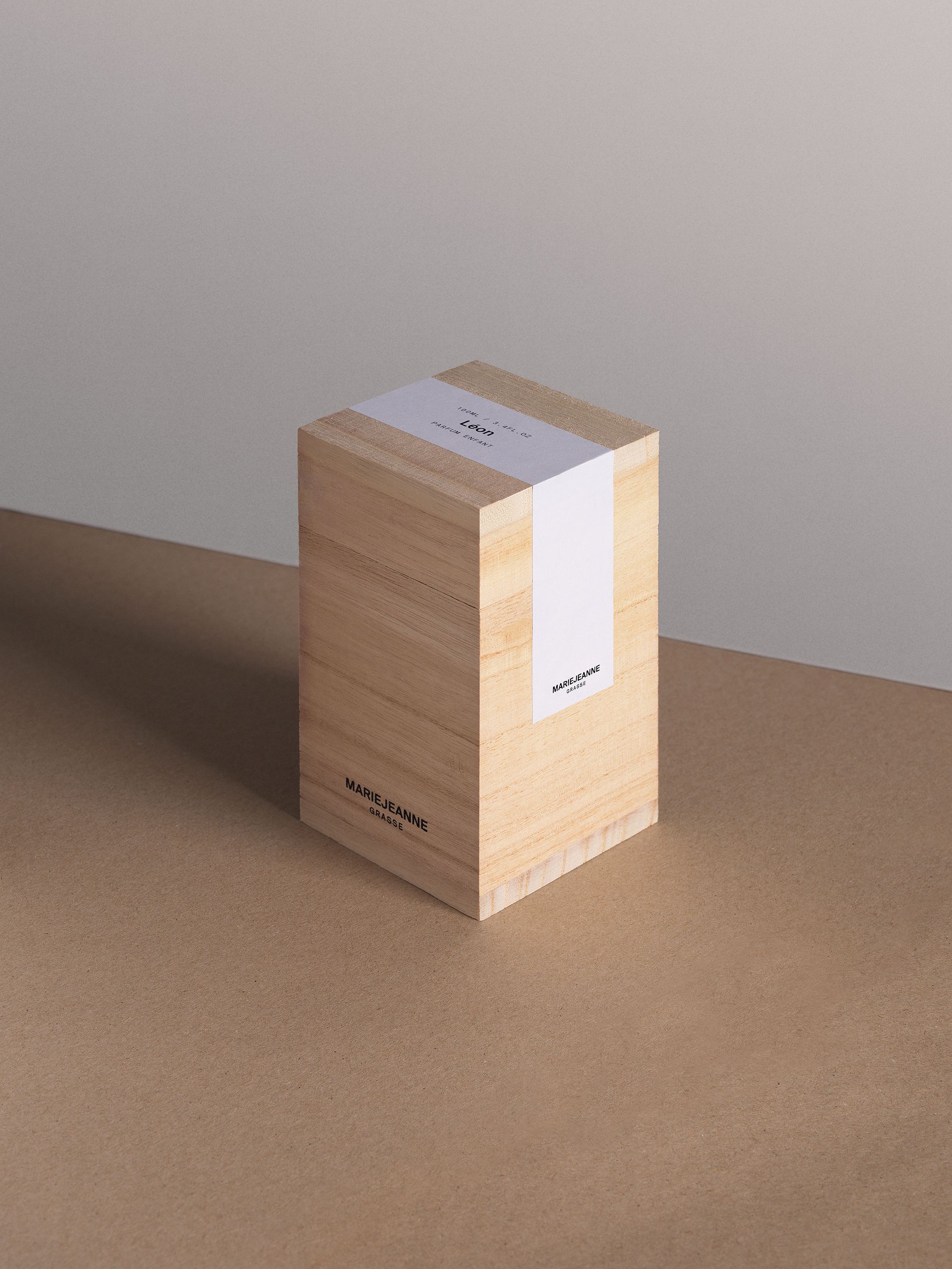 Léon Marie Jeanne perfume - a fragrance for women and men 2020